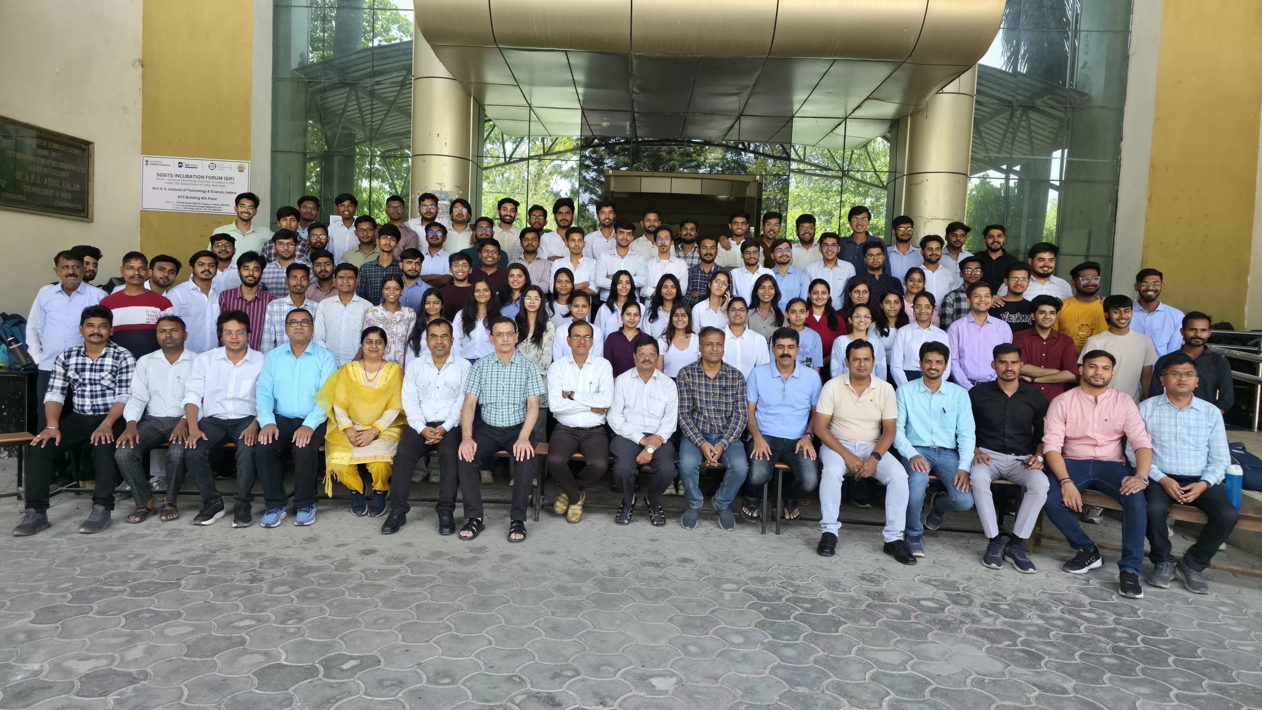 Shri G. S. Institute of Technology and Science, Indore - 'Alumni Photo ...